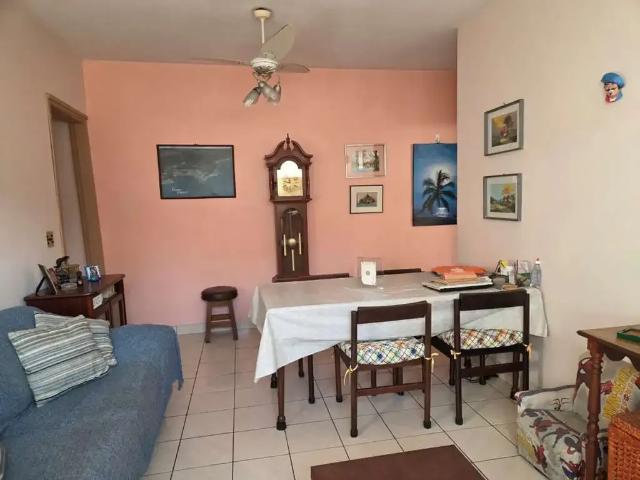 Casa / Sobrado para Locação em Santos/SP Pompéia 3 Quartos