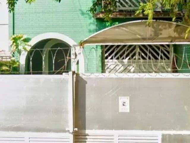 Casa / Sobrado para Locação em Santos/SP Pompéia 3 Quartos