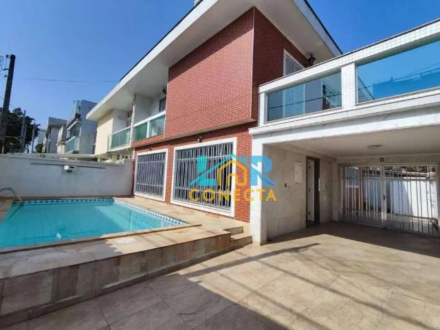 Casa / Sobrado para Locação em Santos/SP Ponta da Praia 3 Quartos