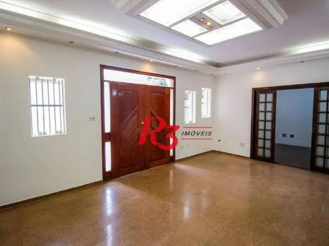 Casa / Sobrado para Locação em Santos/SP Ponta da Praia 4 Quartos