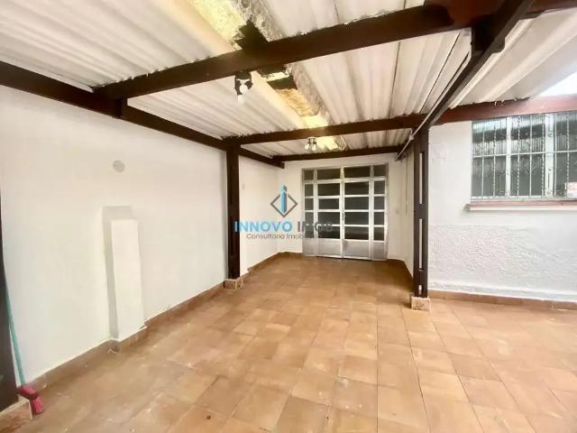 Casa / Sobrado para Locação em Santos/SP Vila Mathias 6 Quartos