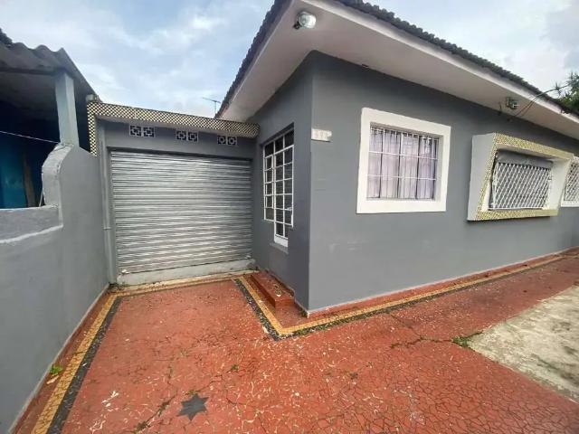 Casa / Sobrado para Locação em Santos/SP Vila São Jorge 2 Quartos