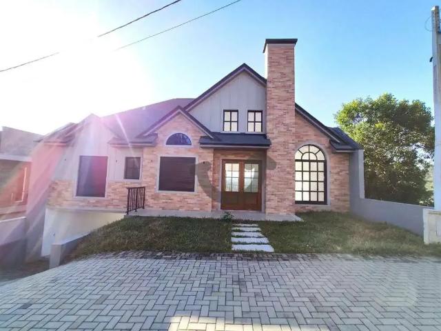 Casa / Sobrado para Locação em Santa Cruz do Sul/RS Country 3 Quartos