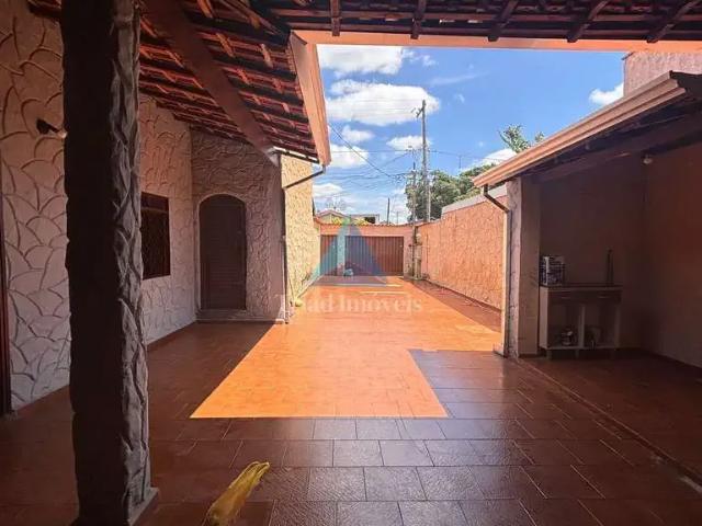 Casa / Sobrado para Locação em Santa Bárbara D'Oeste/SP Jardim Batagin 2 Quartos