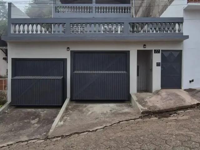 Casa / Sobrado para Locação em Santa Branca/SP Centro 4 Quartos