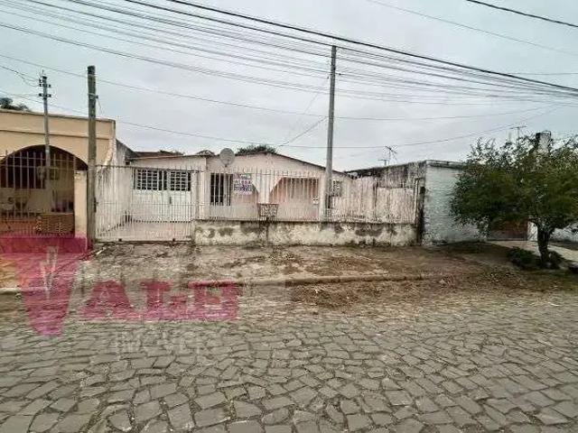 Casa / Sobrado para Locação em Santa Maria/RS Tancredo Neves 2 Quartos