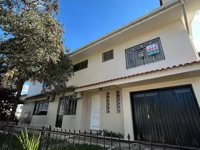 Casa / Sobrado para Locação em Santa Maria/RS Camobi 3 Quartos