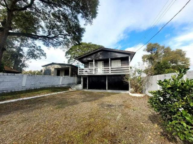 Casa / Sobrado para Locação em Santa Maria/RS Camobi 3 Quartos