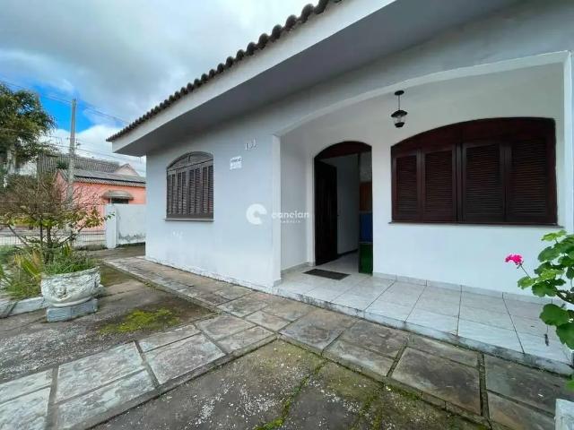 Casa / Sobrado para Locação em Santa Maria/RS Dom Antônio Reis 2 Quartos