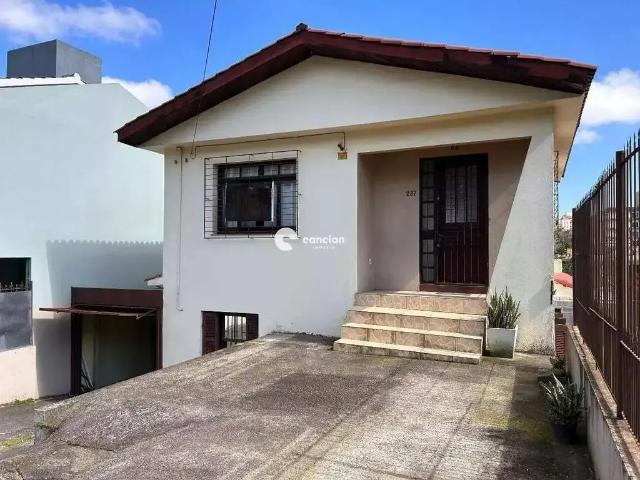 Casa / Sobrado para Locação em Santa Maria/RS Nossa Senhora das Dores 3 Quartos