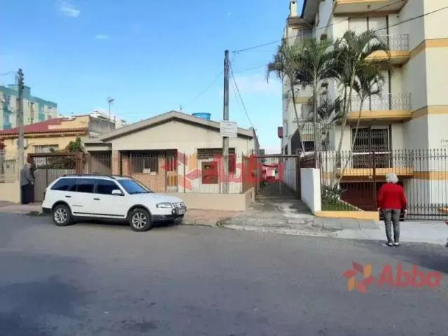 Casa / Sobrado para Locação em Santa Maria/RS Nossa Senhora de Fátima 4 Quartos