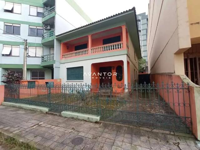 Casa / Sobrado para Locação em Santa Maria/RS Nossa Senhora de Fátima 4 Quartos