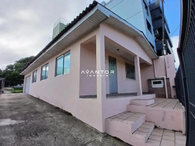 Casa / Sobrado para Locação em Santa Maria/RS Patronato 2 Quartos