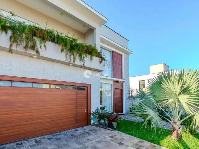 Casa / Sobrado para Locação em Santa Maria/RS São José 4 Quartos