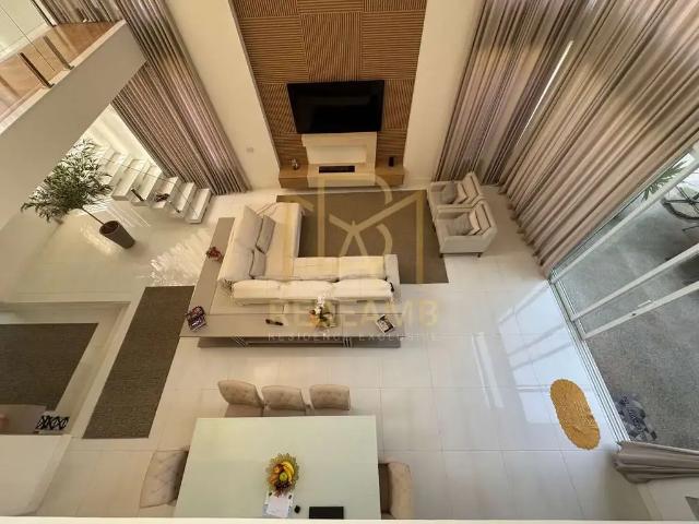 Casa / Sobrado para Locação em Santana de Parnaíba/SP Alphaville 3 Quartos