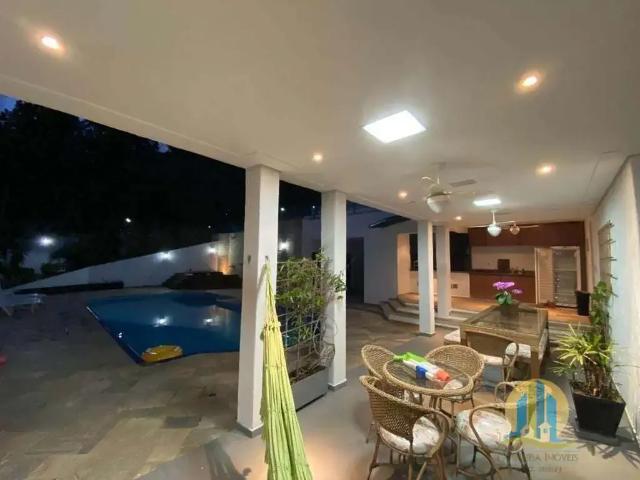 Casa / Sobrado para Locação em Santana de Parnaíba/SP Alphaville 4 Quartos