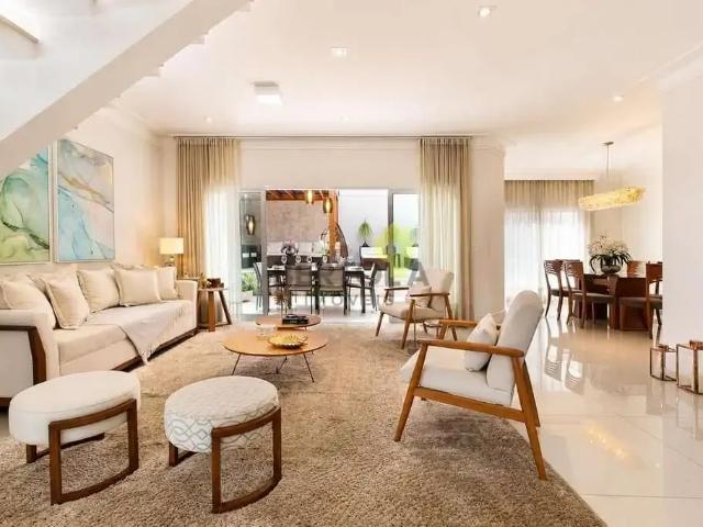Casa / Sobrado para Locação em Santana de Parnaíba/SP Alphaville 4 Quartos