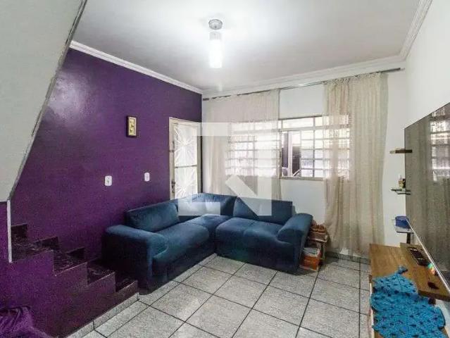 Casa / Sobrado para Locação em Santana de Parnaíba/SP Alphaville 4 Quartos