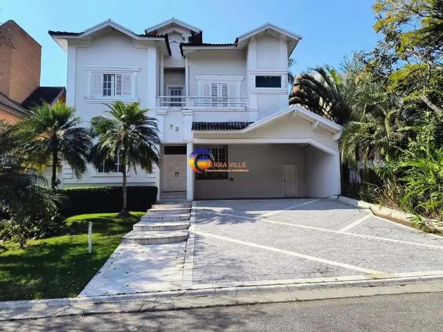 Casa / Sobrado para Locação em Santana de Parnaíba/SP Alphaville 5 Quartos