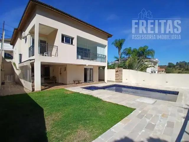 Casa / Sobrado para Locação em Santana de Parnaíba/SP Alphaville 6 Quartos