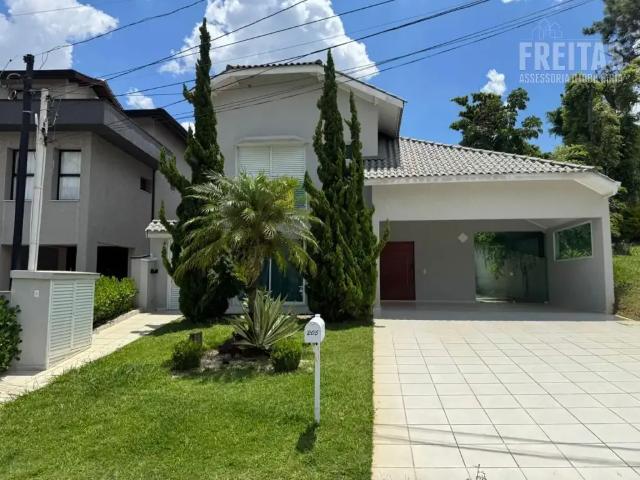 Casa / Sobrado para Locação em Santana de Parnaíba/SP Alphaville 6 Quartos