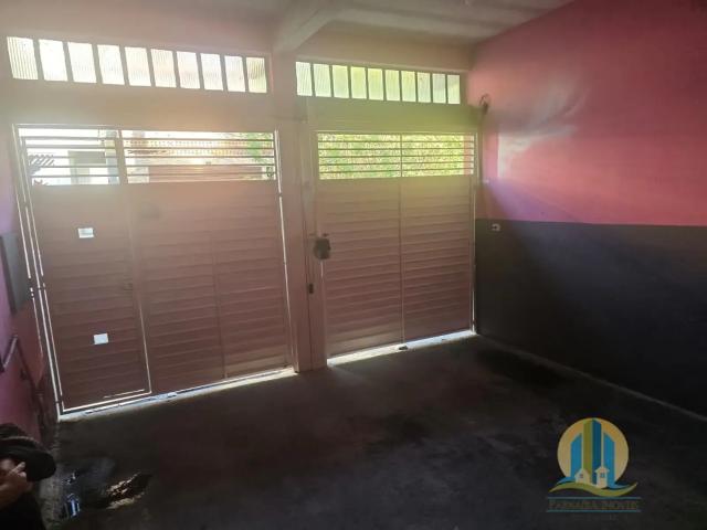 Casa / Sobrado para Locação em Santana de Parnaíba/SP Chácara do Solar II Fazendinha 2 Quartos
