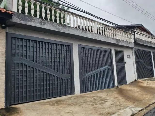 Casa / Sobrado para Locação em Santana de Parnaíba/SP Jardim Frediani 4 Quartos
