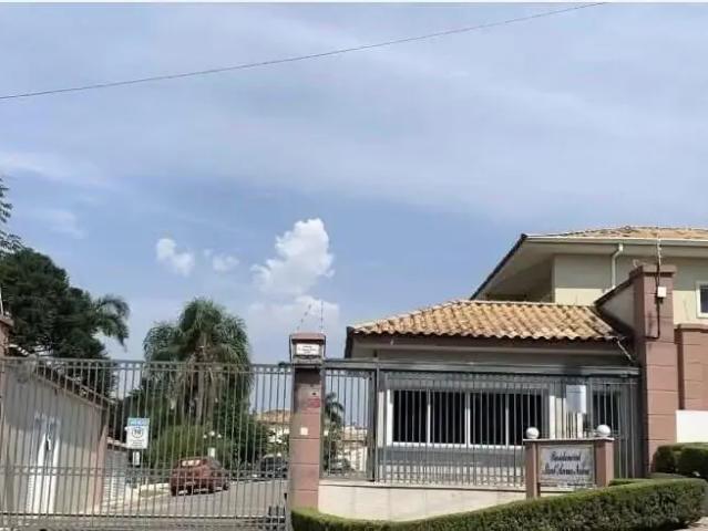 Casa / Sobrado para Locação em Santana de Parnaíba/SP Jardim Frediani 3 Quartos
