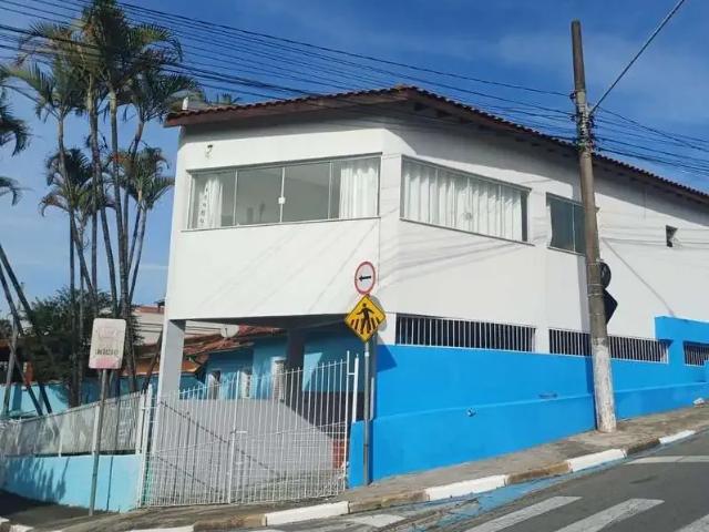 Casa / Sobrado para Locação em Santana de Parnaíba/SP Jardim Professor Benoá