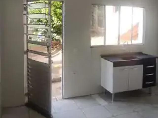 Casa / Sobrado para Locação em Santana de Parnaíba/SP Jardim São Luís 1 Quartos