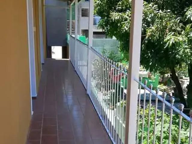 Casa / Sobrado para Locação em Santana de Parnaíba/SP Jardim São Luís 3 Quartos