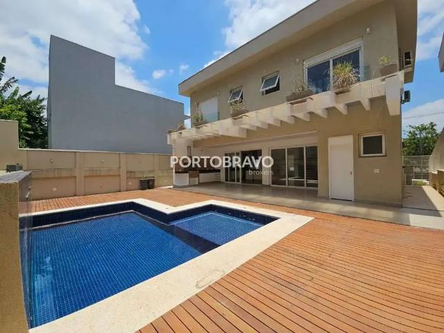 Casa / Sobrado para Locação em Santana de Parnaíba/SP Parque Sinai 4 Quartos