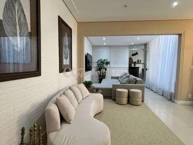 Casa / Sobrado para Locação em Santana de Parnaíba/SP Tamboré