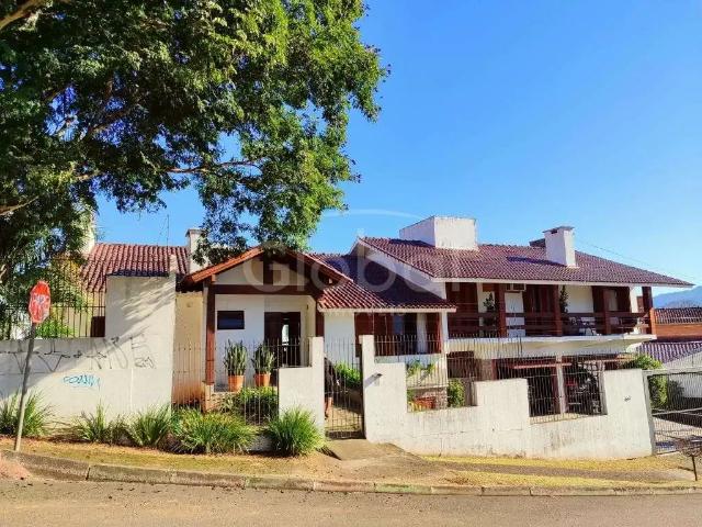 Casa / Sobrado para Locação em Sapiranga/RS Centro 4 Quartos