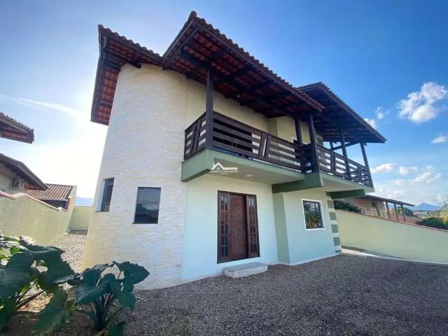 Casa / Sobrado para Locação em Schroeder/SC Centro Norte 4 Quartos