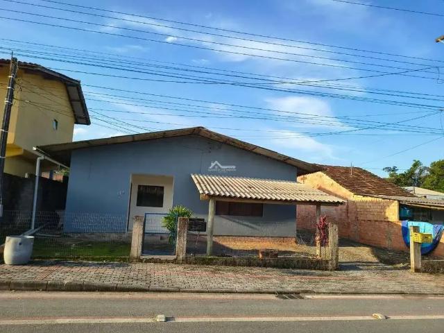 Casa / Sobrado para Locação em Schroeder/SC Sossego 3 Quartos