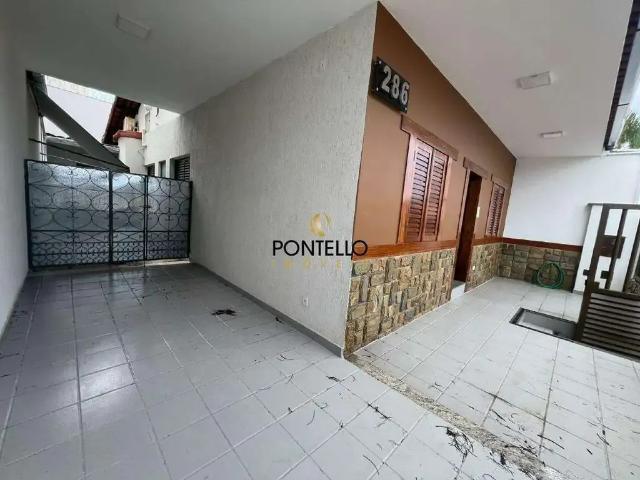 Casa / Sobrado para Locação em Sete Lagoas/MG Jardim Arizona 3 Quartos
