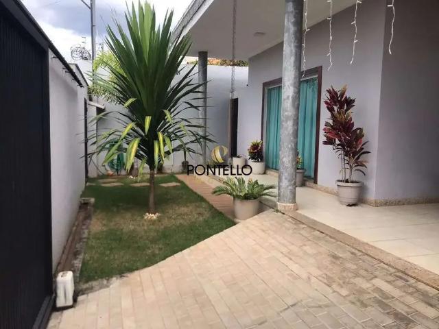 Casa / Sobrado para Locação em Sete Lagoas/MG Morro do Claro 3 Quartos