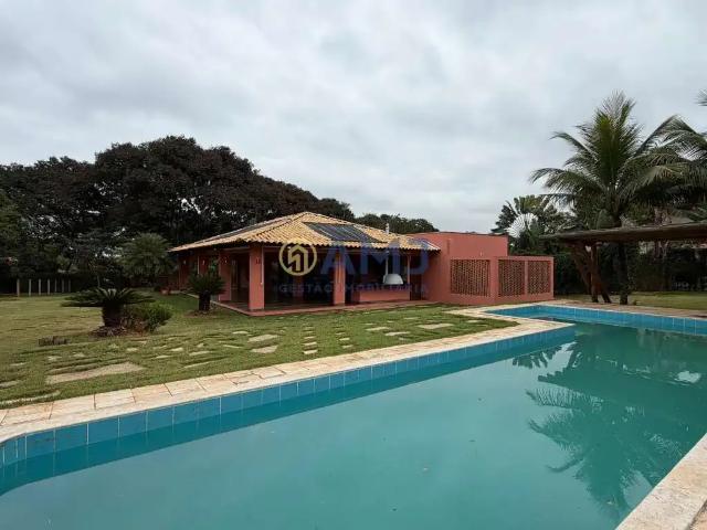 Casa / Sobrado para Locação em Senador Canedo/GO Condomínio Alto da Boa Vista 3 Quartos