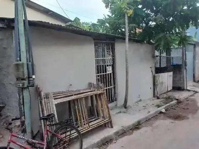 Casa / Sobrado para Locação em Serra/ES Central Carapina 2 Quartos