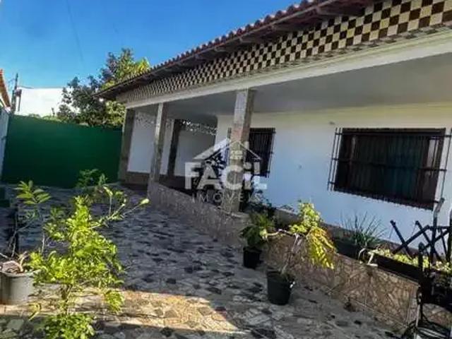 Casa / Sobrado para Locação em Serra/ES Enseada de Jacaraípe 3 Quartos