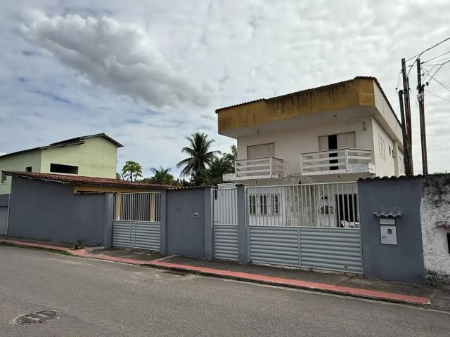 Casa / Sobrado para Locação em Serra/ES Parque Jacaraípe 6 Quartos