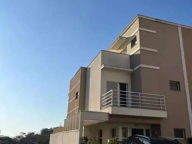 Casa / Sobrado para Locação em Suzano/SP Jardim Modelo 3 Quartos