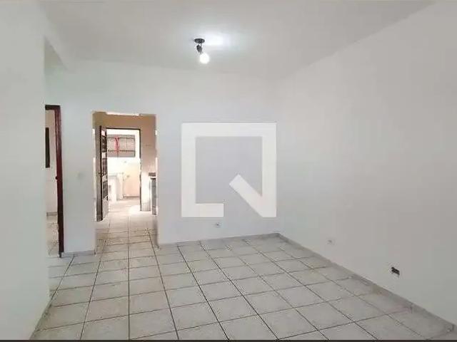 Casa / Sobrado para Locação em Suzano/SP Jardim dos Ipês 3 Quartos