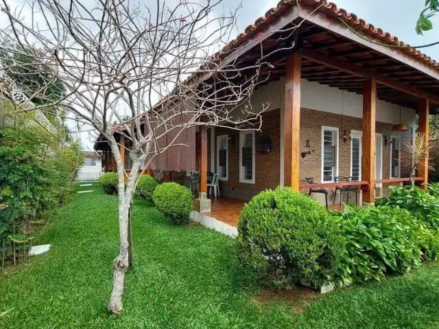 Casa / Sobrado para Locação em Suzano/SP Vila Costa 3 Quartos