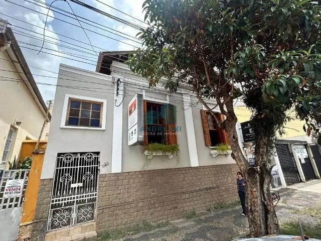 Casa / Sobrado para Locação em Poços de Caldas/MG Centro 5 Quartos
