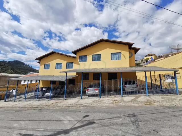 Casa / Sobrado para Locação em Poços de Caldas/MG Chácara Alvorada 2 Quartos