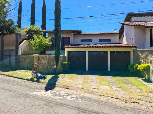 Casa / Sobrado para Locação em Poços de Caldas/MG Jardim Novo Mundo 3 Quartos