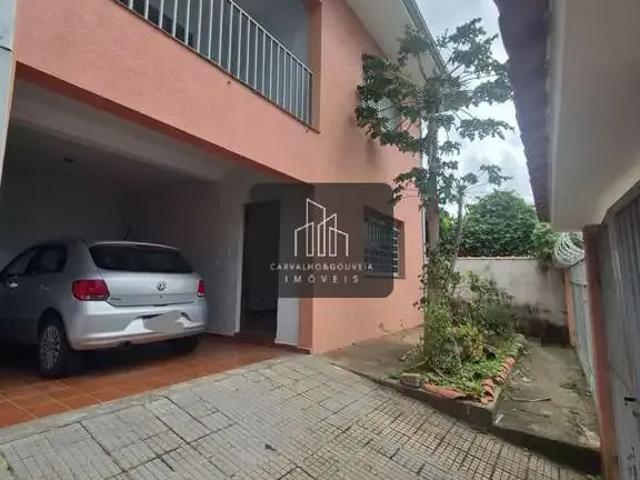 Casa / Sobrado para Locação em Poços de Caldas/MG Jardim Country Club 4 Quartos