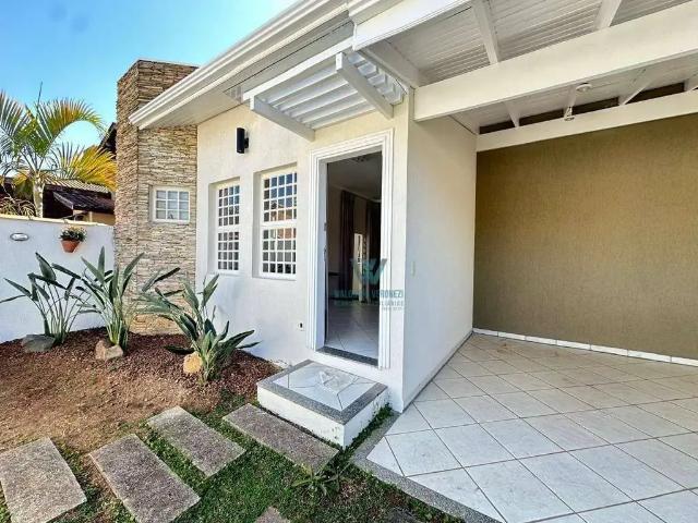 Casa / Sobrado para Locação em Poços de Caldas/MG Jardim das Azaléias 2 Quartos
